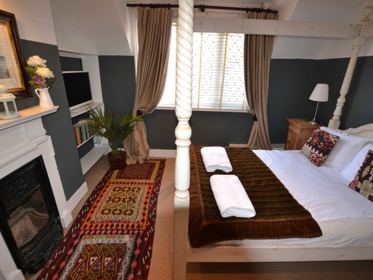 Beehive Cottage - Osea Island
