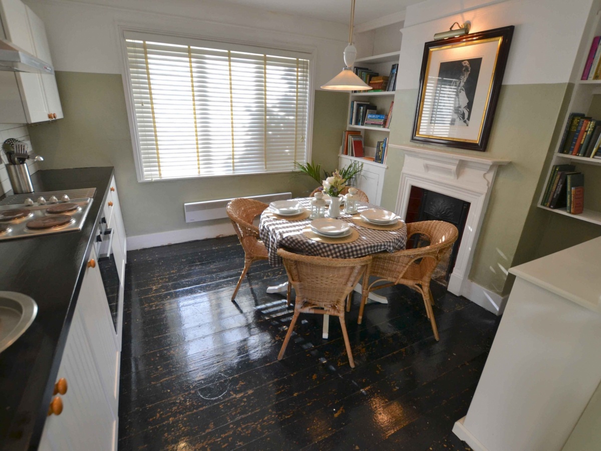 Beehive Cottage - Osea Island