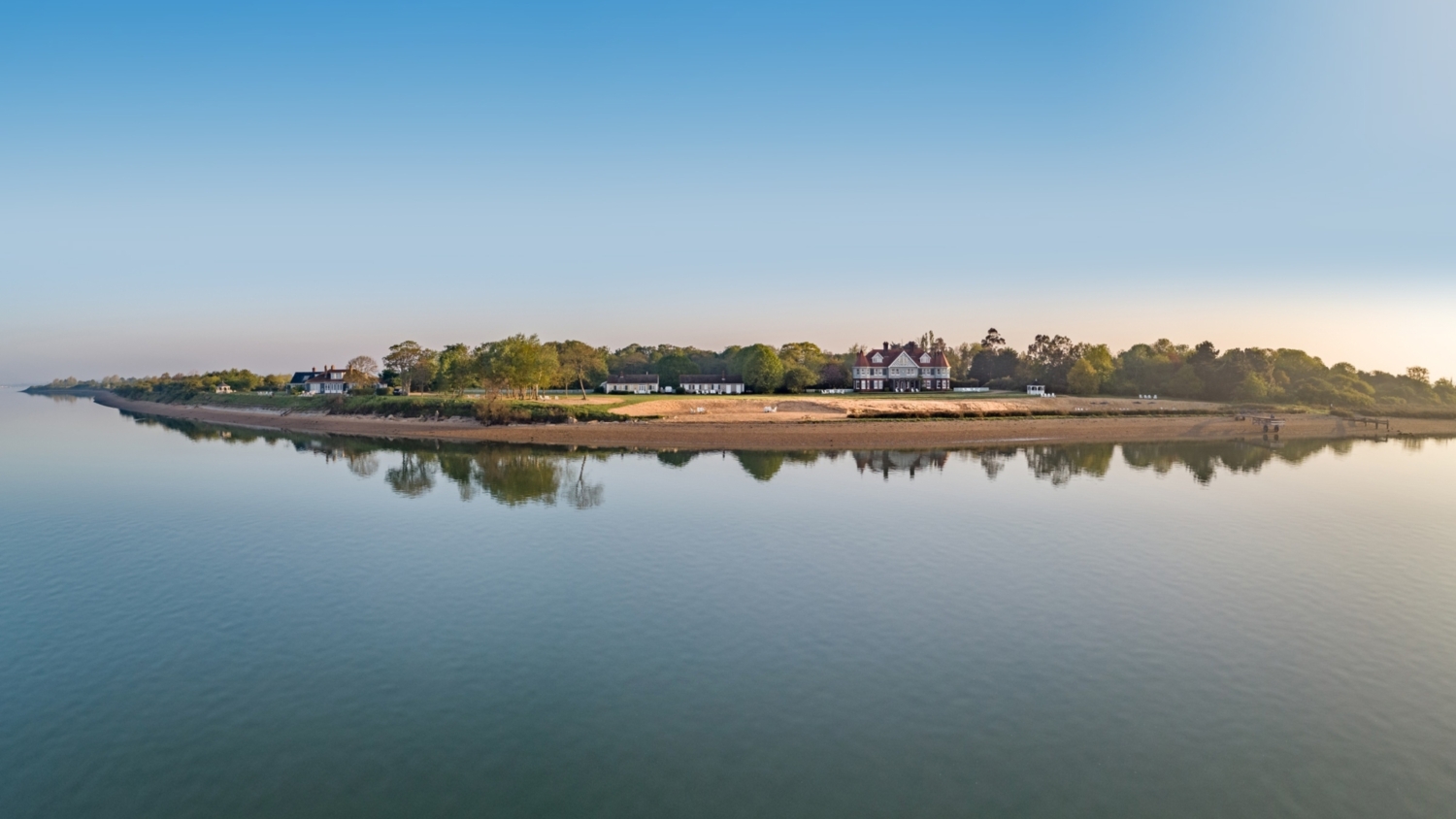 Welcome to the enchanting Osea Island - Osea Island